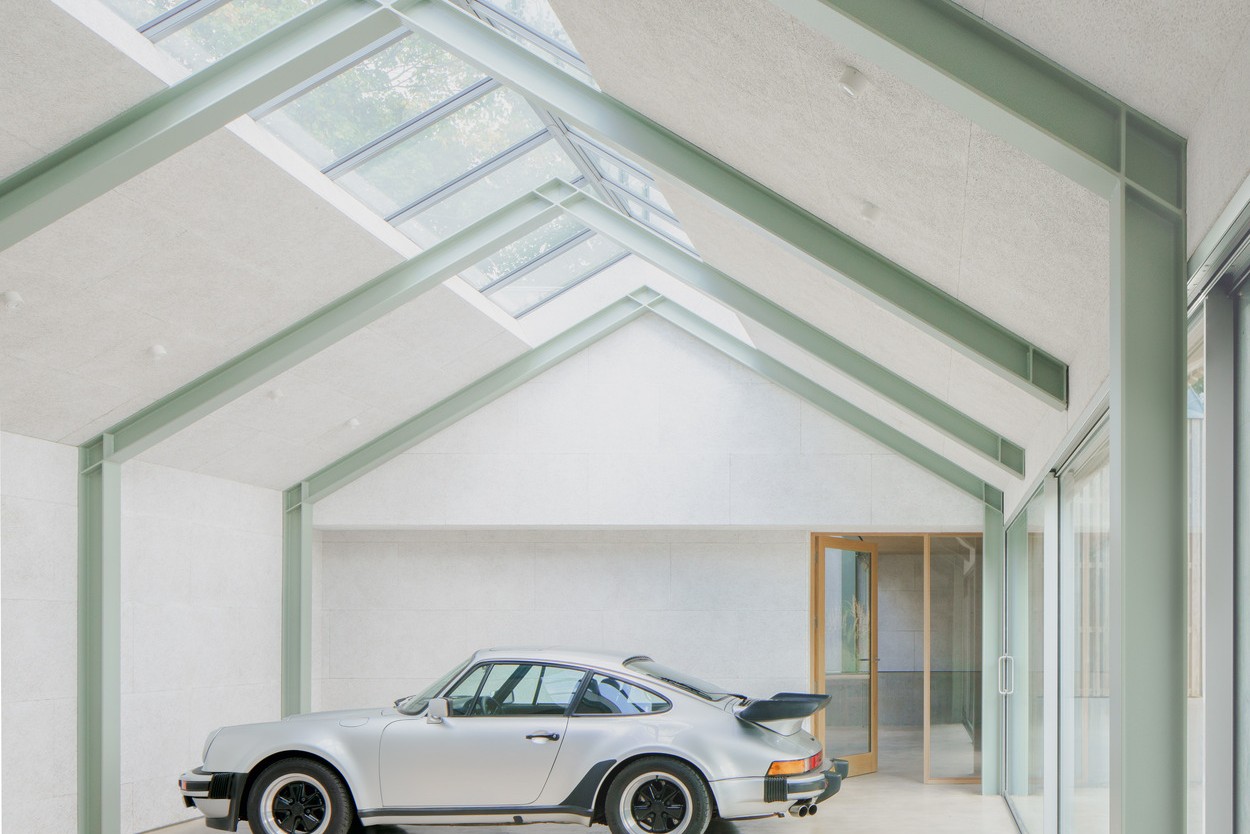 The Porsche Barn